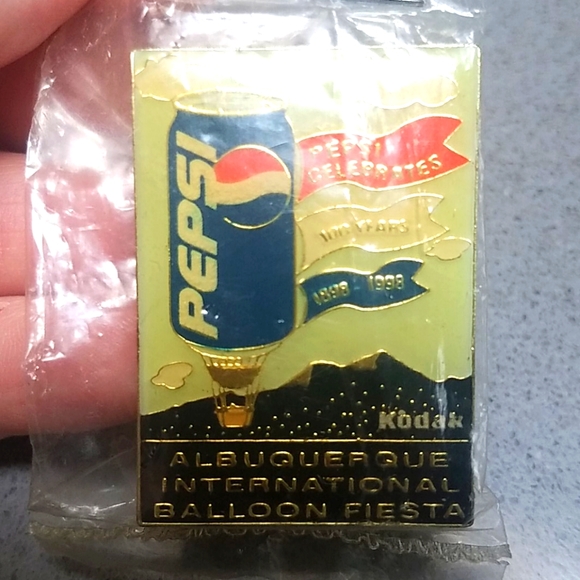 Jewelry | Balloon Fiesta Pin | Poshmark